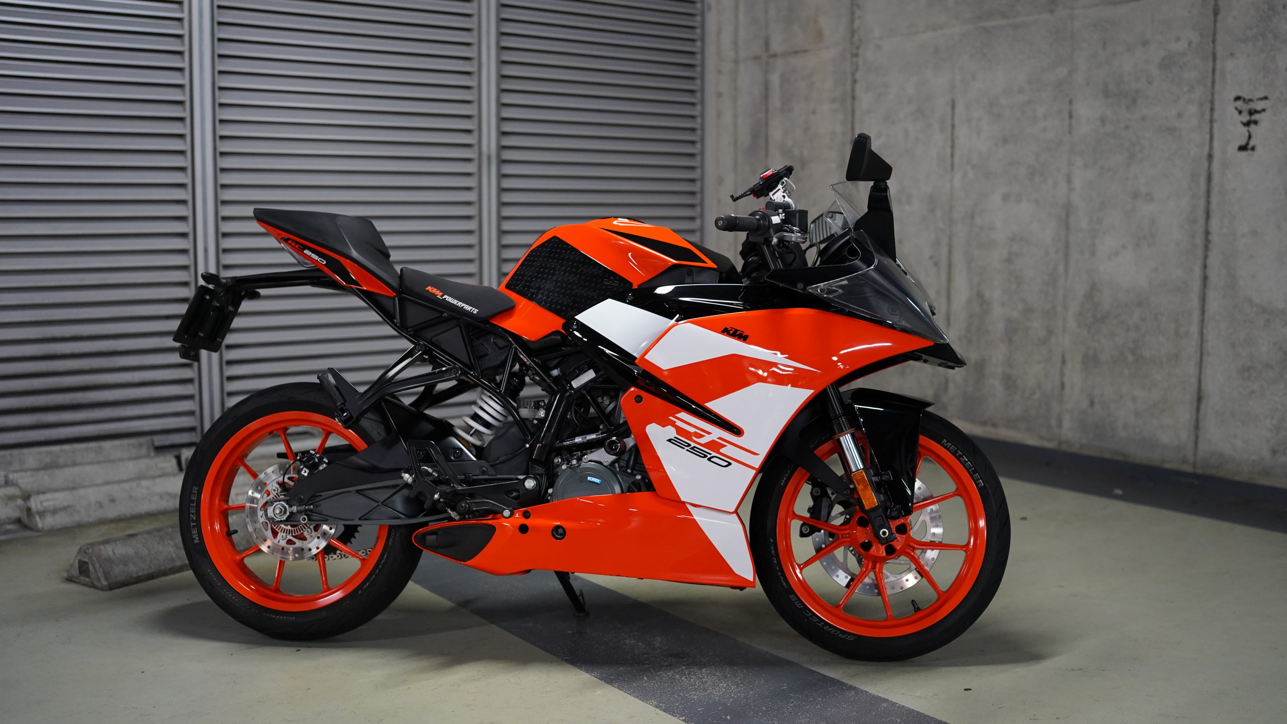 RC250 | Moto-Gallery