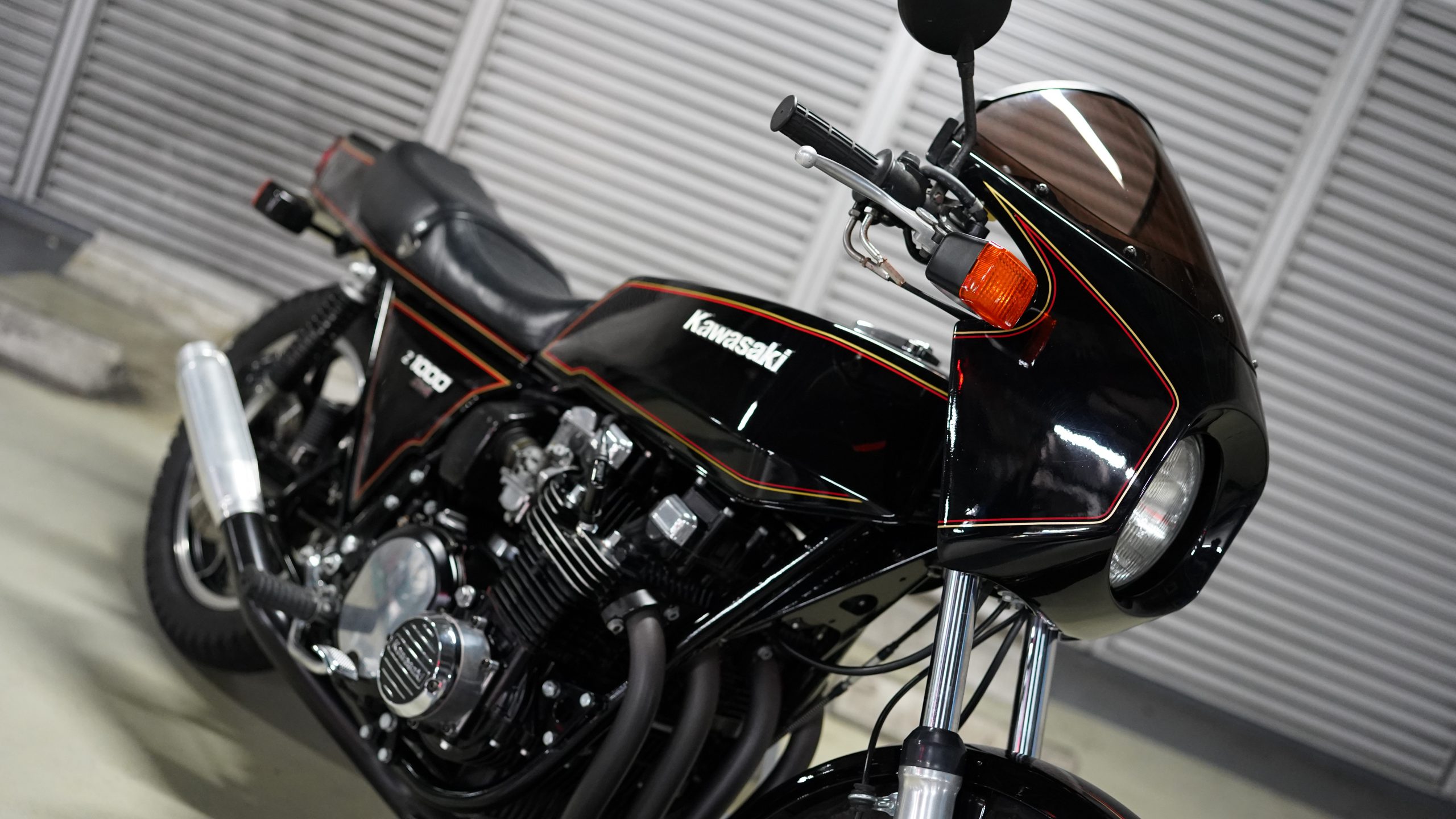 Z1R-II | Moto-Gallery