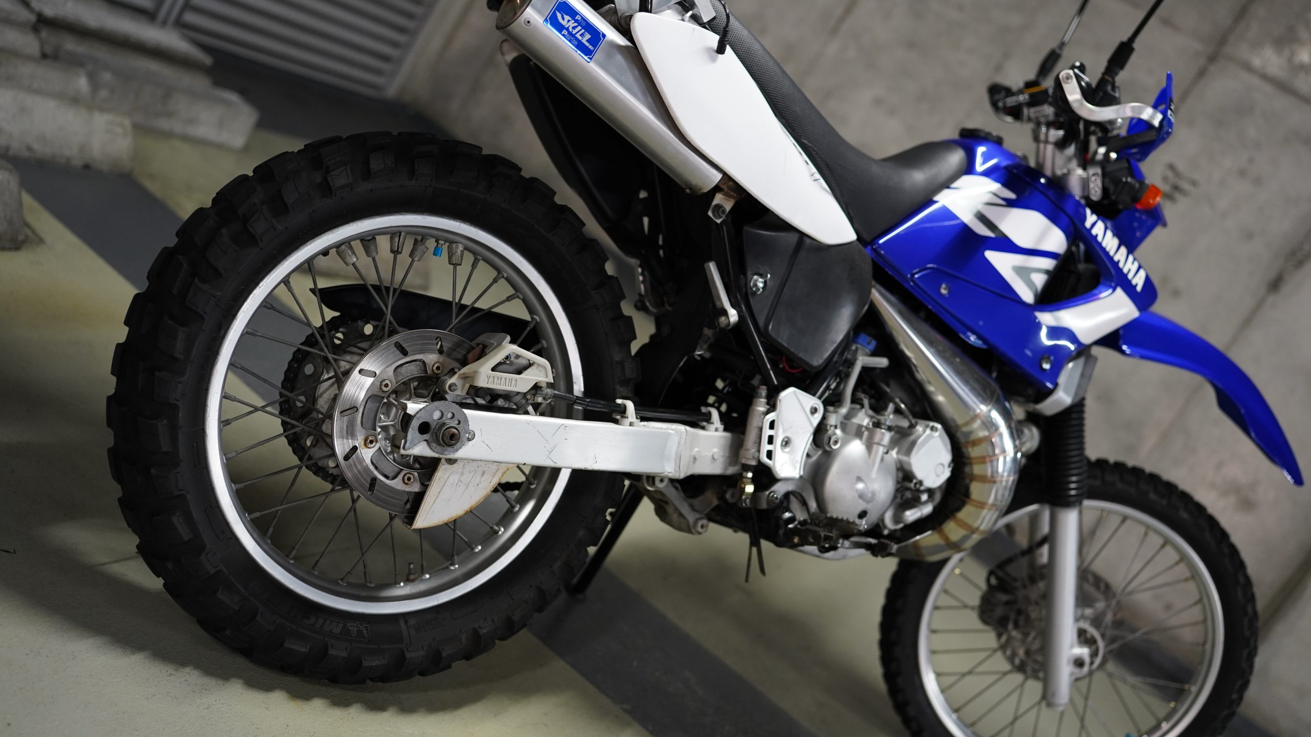 DT230 LANZA | Moto-Gallery