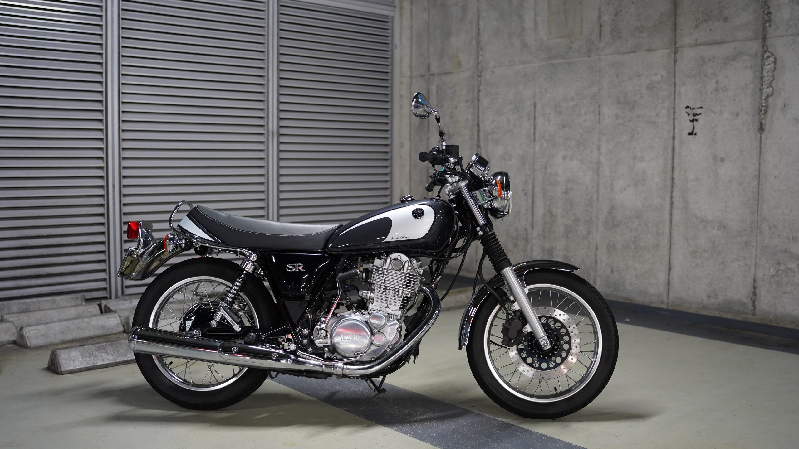 SR400 | Moto-Gallery