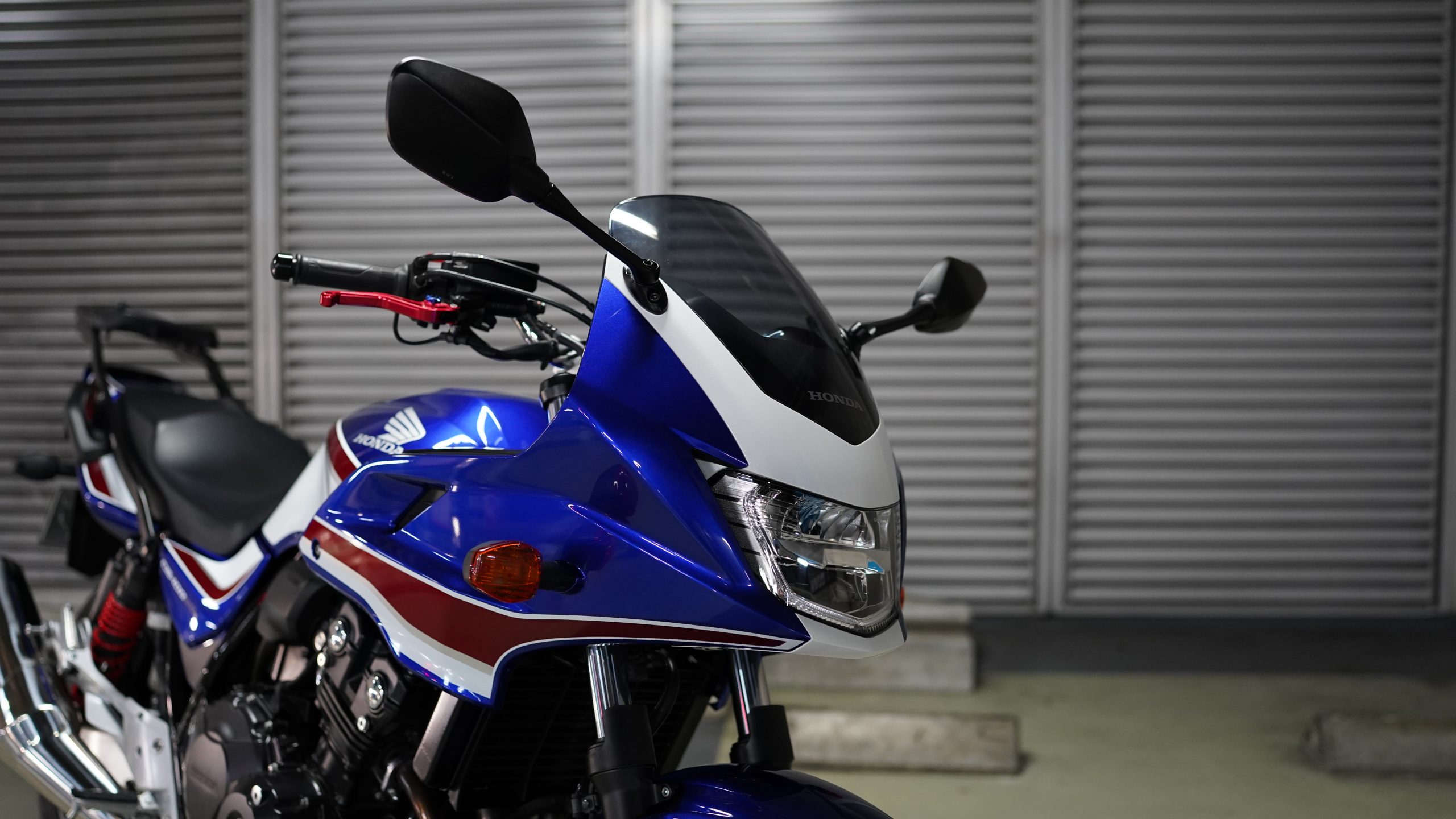 CB400SB | Moto-Gallery