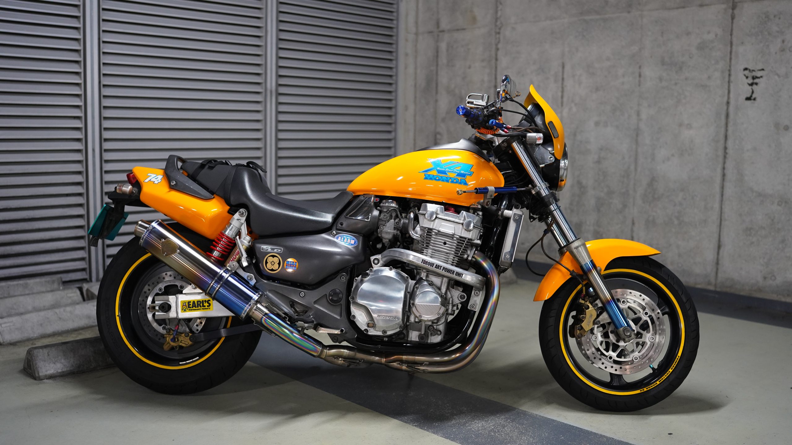 X4 TypeLD | Moto-Gallery