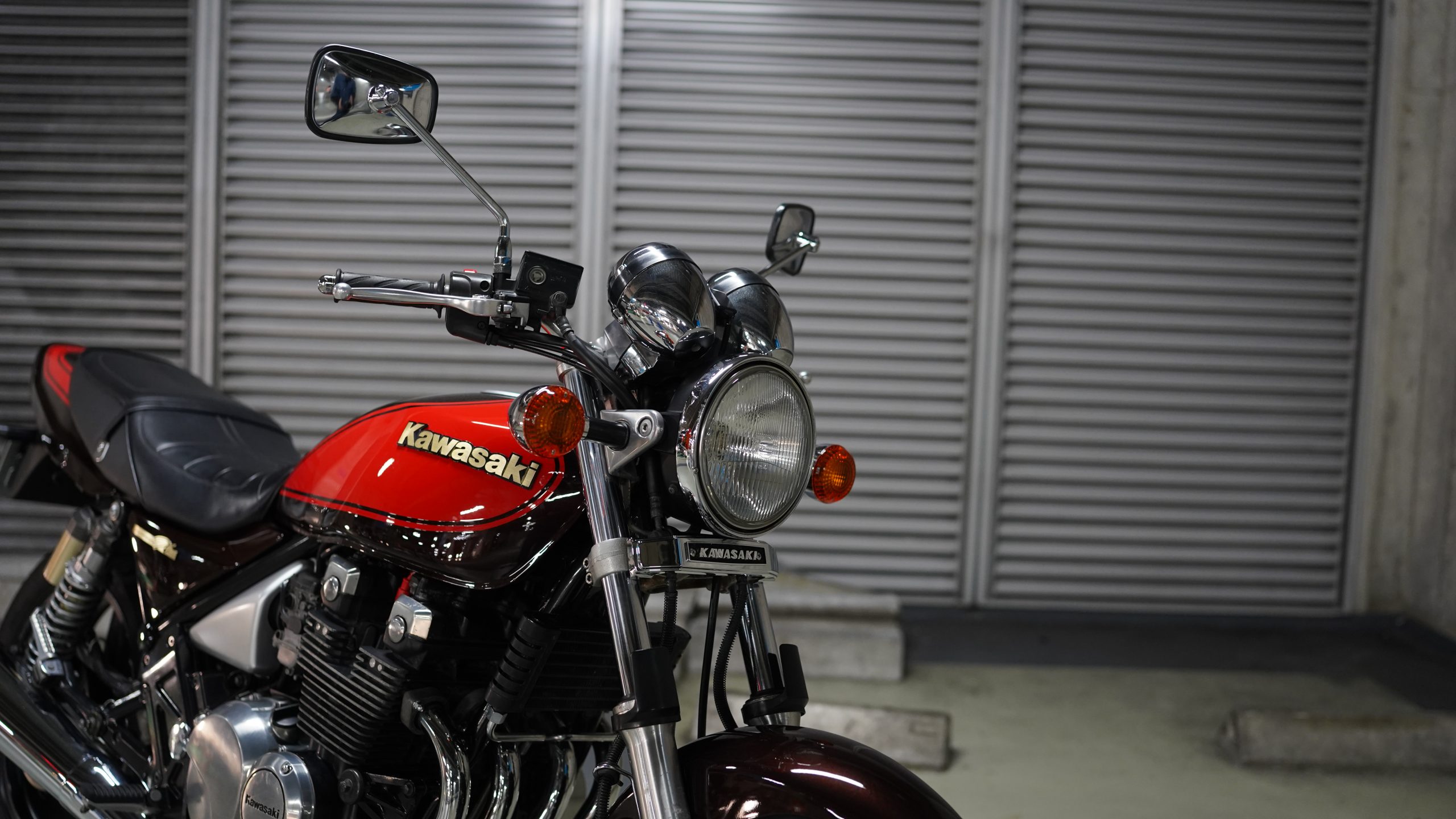 ZEPHYR X | Moto-Gallery