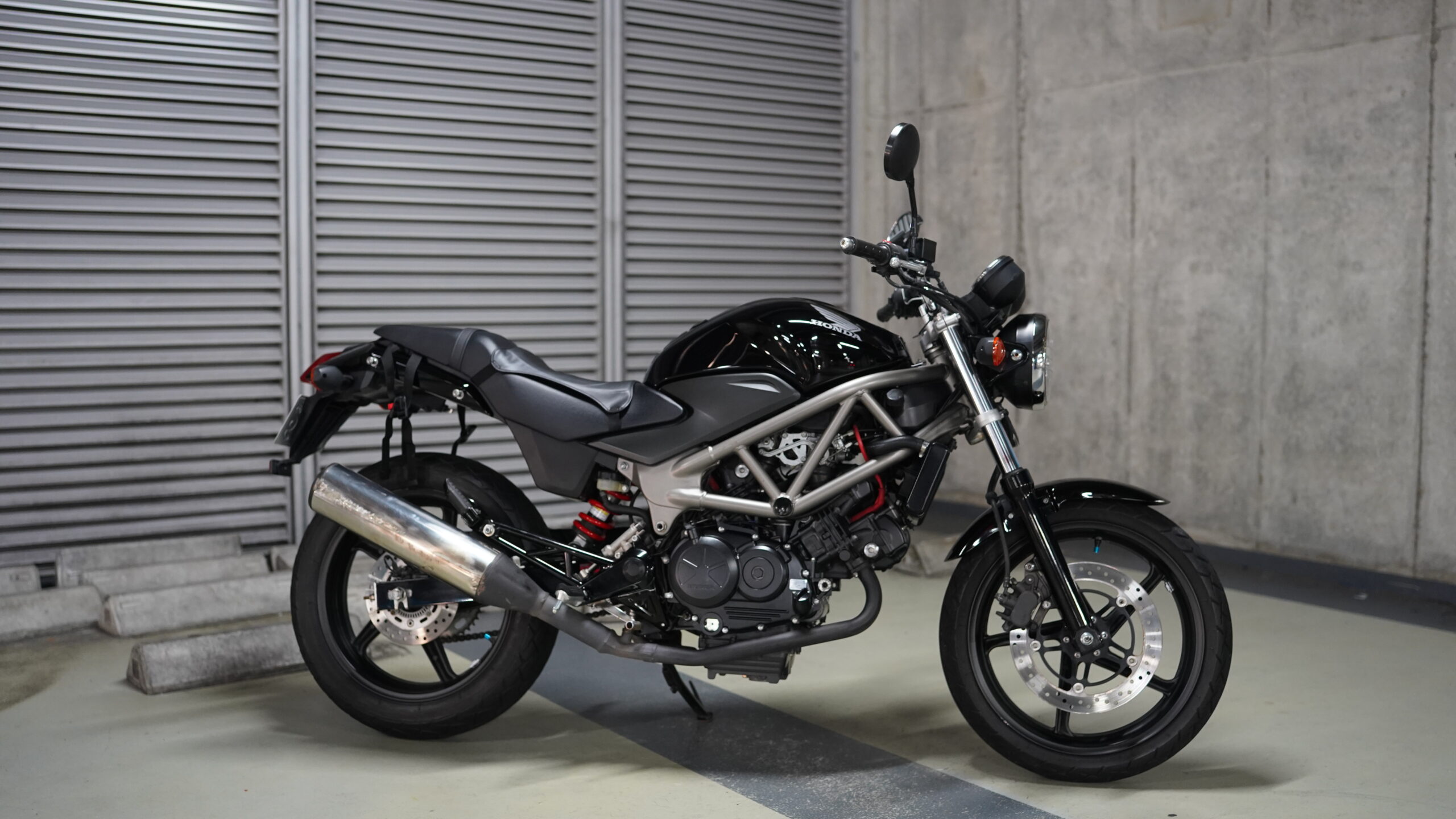 VTR250 | Moto-Gallery