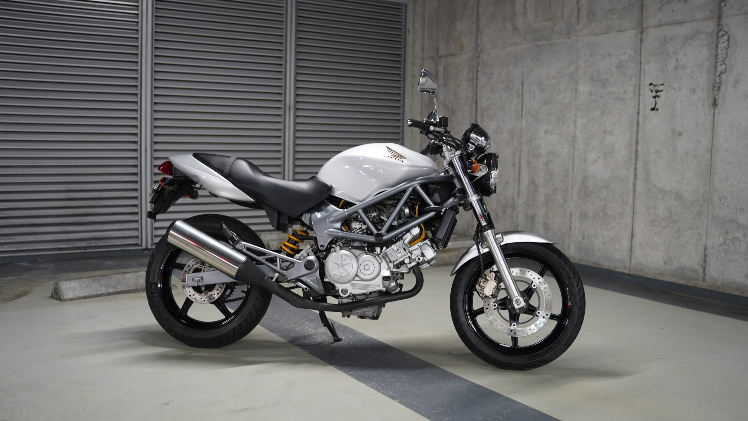 VTR250 | Moto-Gallery