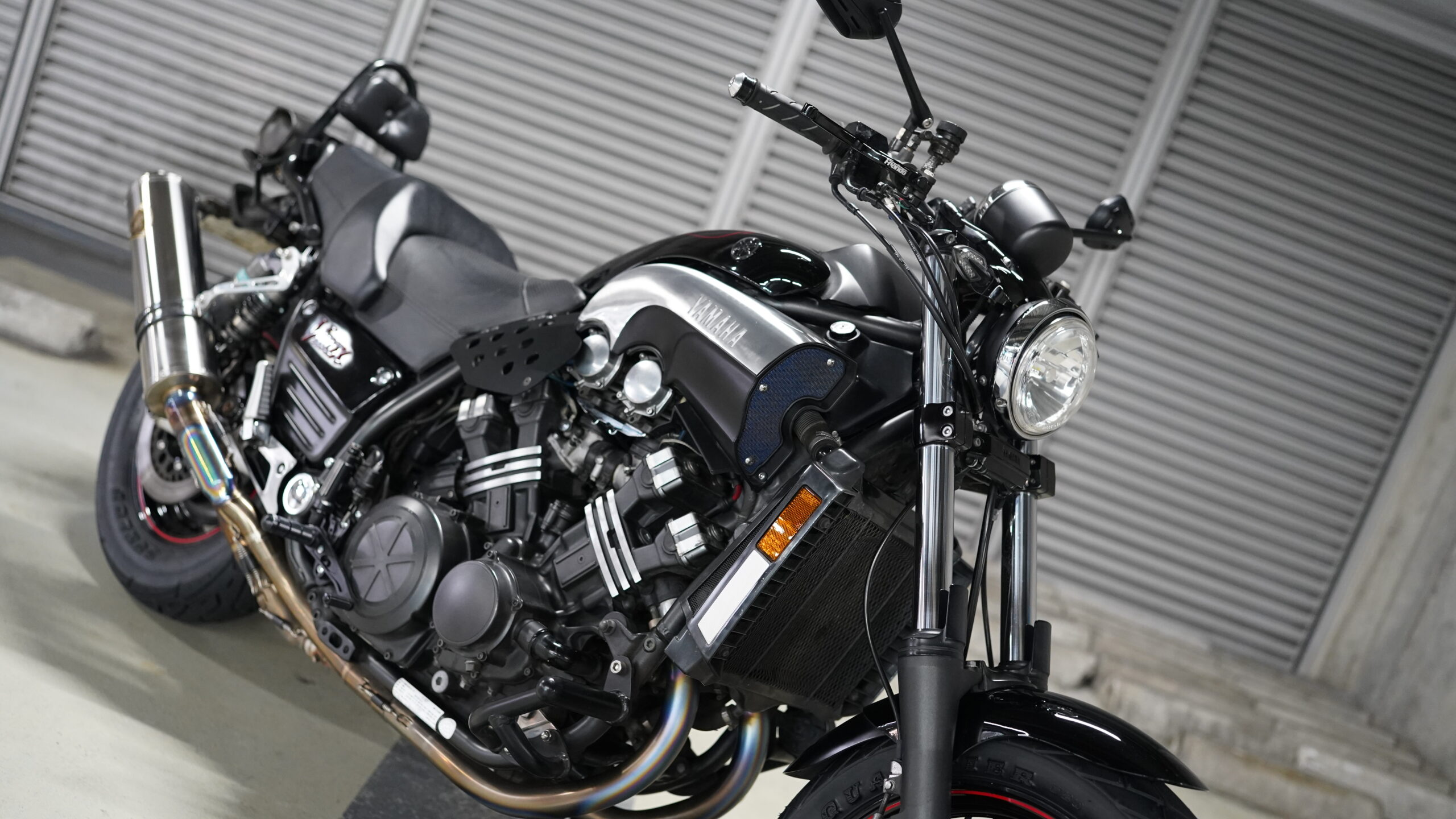 VMAX1200 | Moto-Gallery